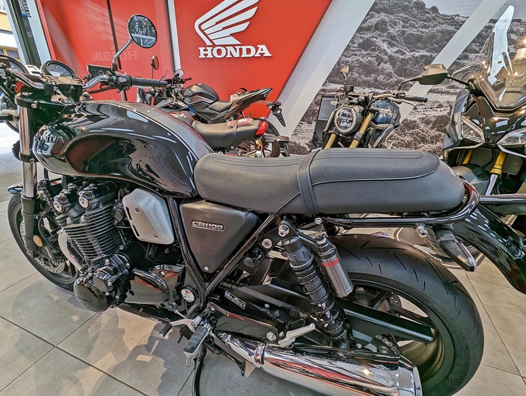 CB1100 Ocasion Valencia con garantia Oficial Honda