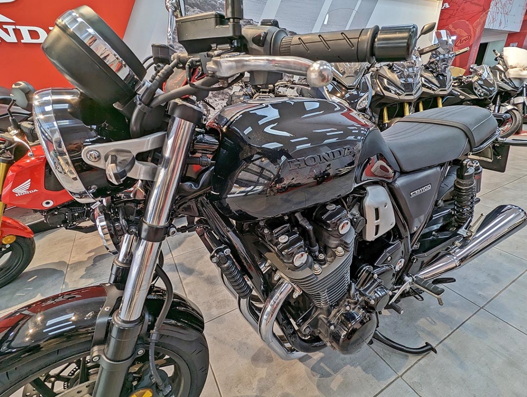 CB1100 Ocasion Valencia con garantia Oficial Honda